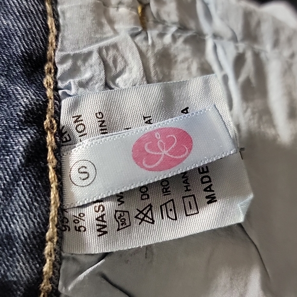 Shorts | Nwot Zipper Back High Waisted Denim Shorts | Poshmark